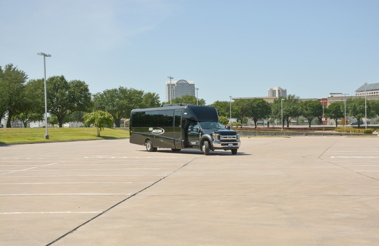 DFW Group Transportation Services | Ash Limo
